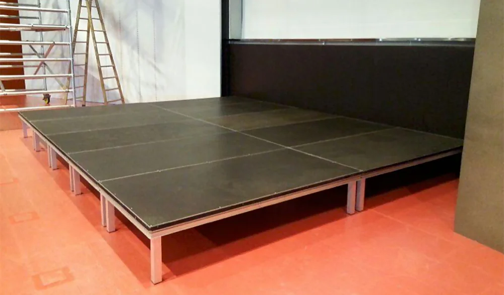 Escenarios y Tarimas - inter 7 - Equipamiento Integral de Espacios